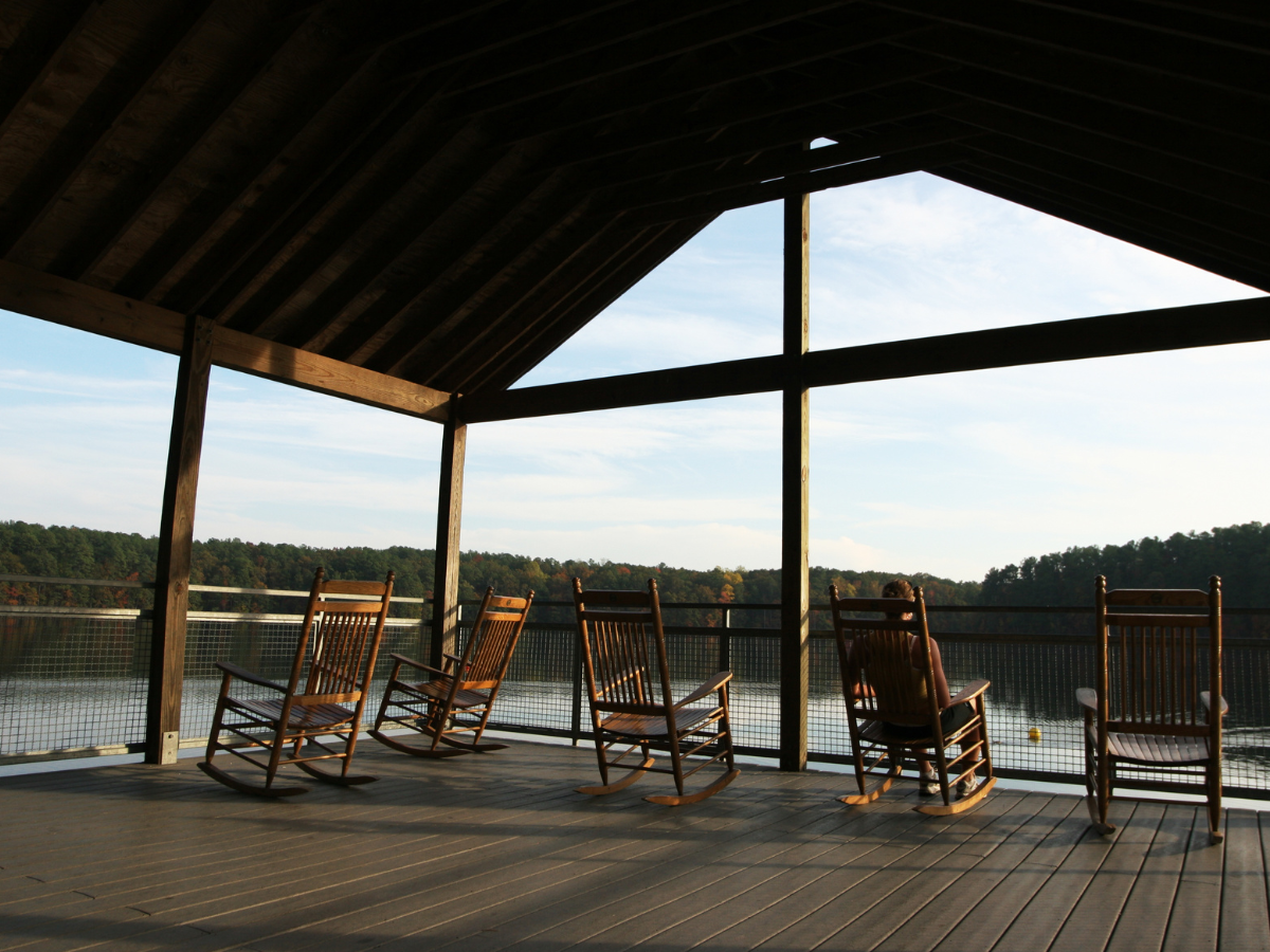 Covered Decks – Dakota Deck Builders